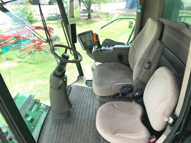 Buyer’s Guide to John Deere S670 Combine Harvesters